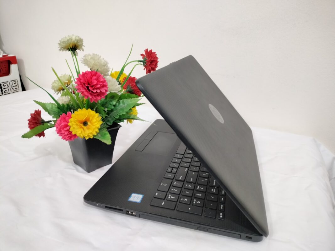 HP 15 Laptop – Freelancing Computer