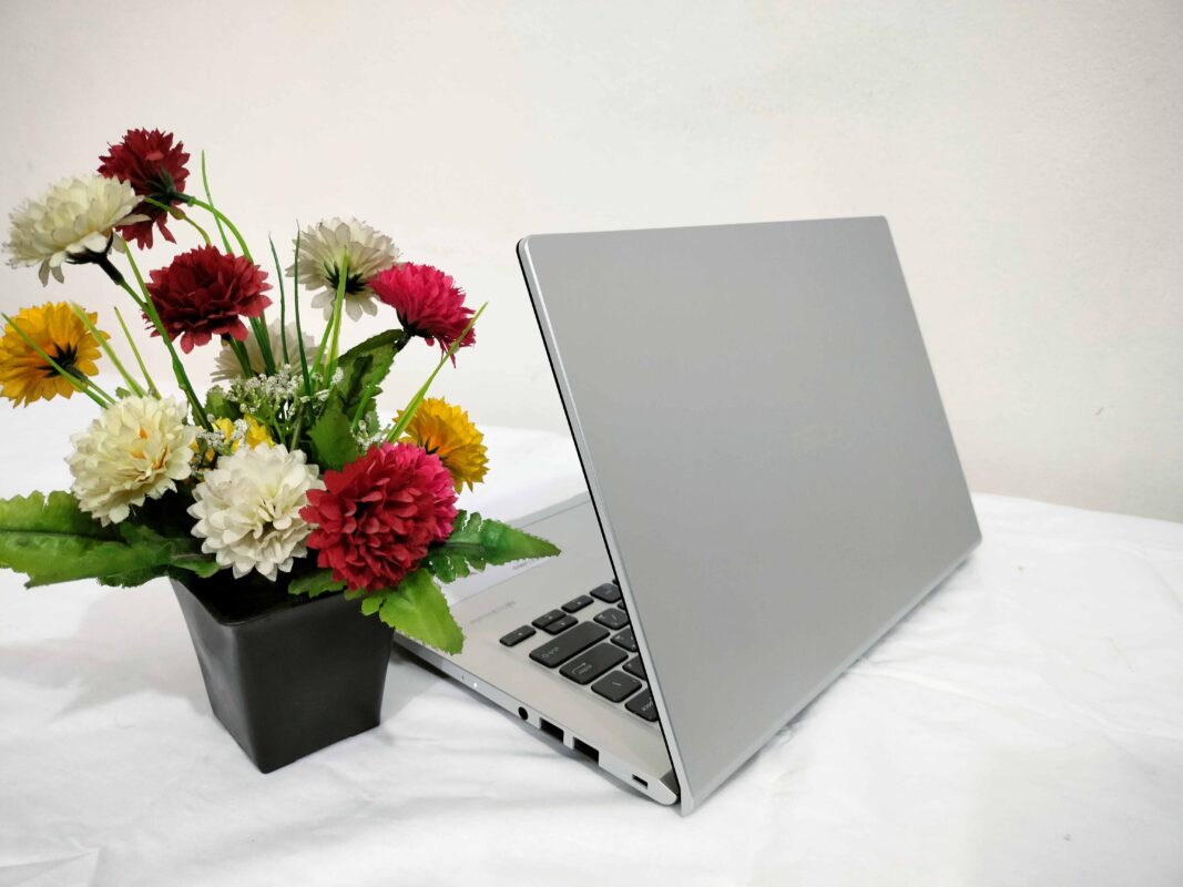 Asus VivoBook X415JP Core i7 10th generation – Freelancing Computer