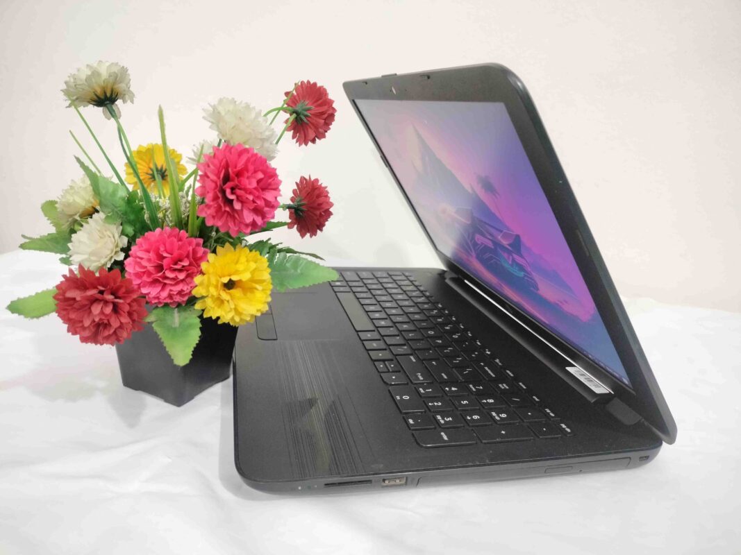 HP NoteBook Core i3 6th generation laptop । Best freelancing laptop for ...